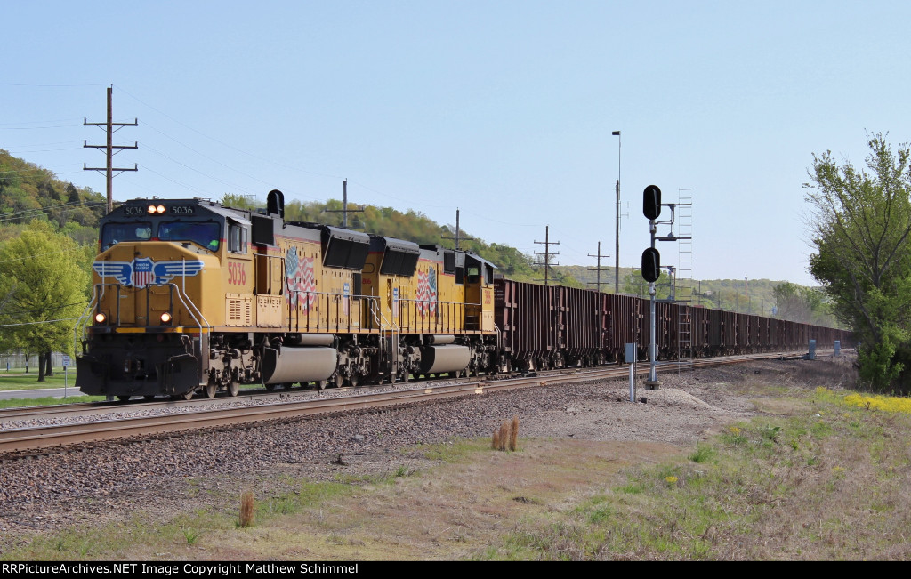 Herzog Rock Train West Bound